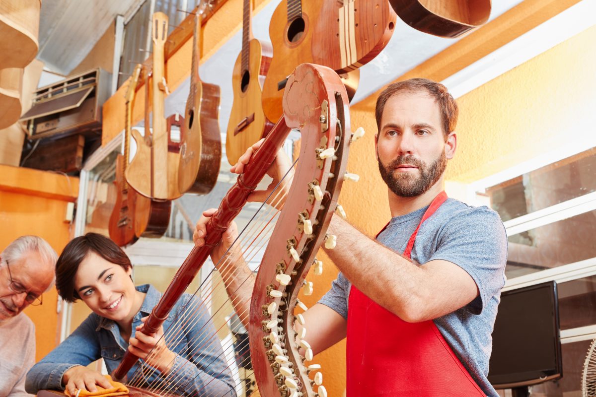 La harpe troubadour et son rôle dans la musique médiévale